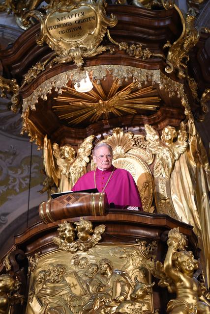 250 Laiendarsteller waren beim Filmdreh im St. Pöltner Dom: Predigt ...