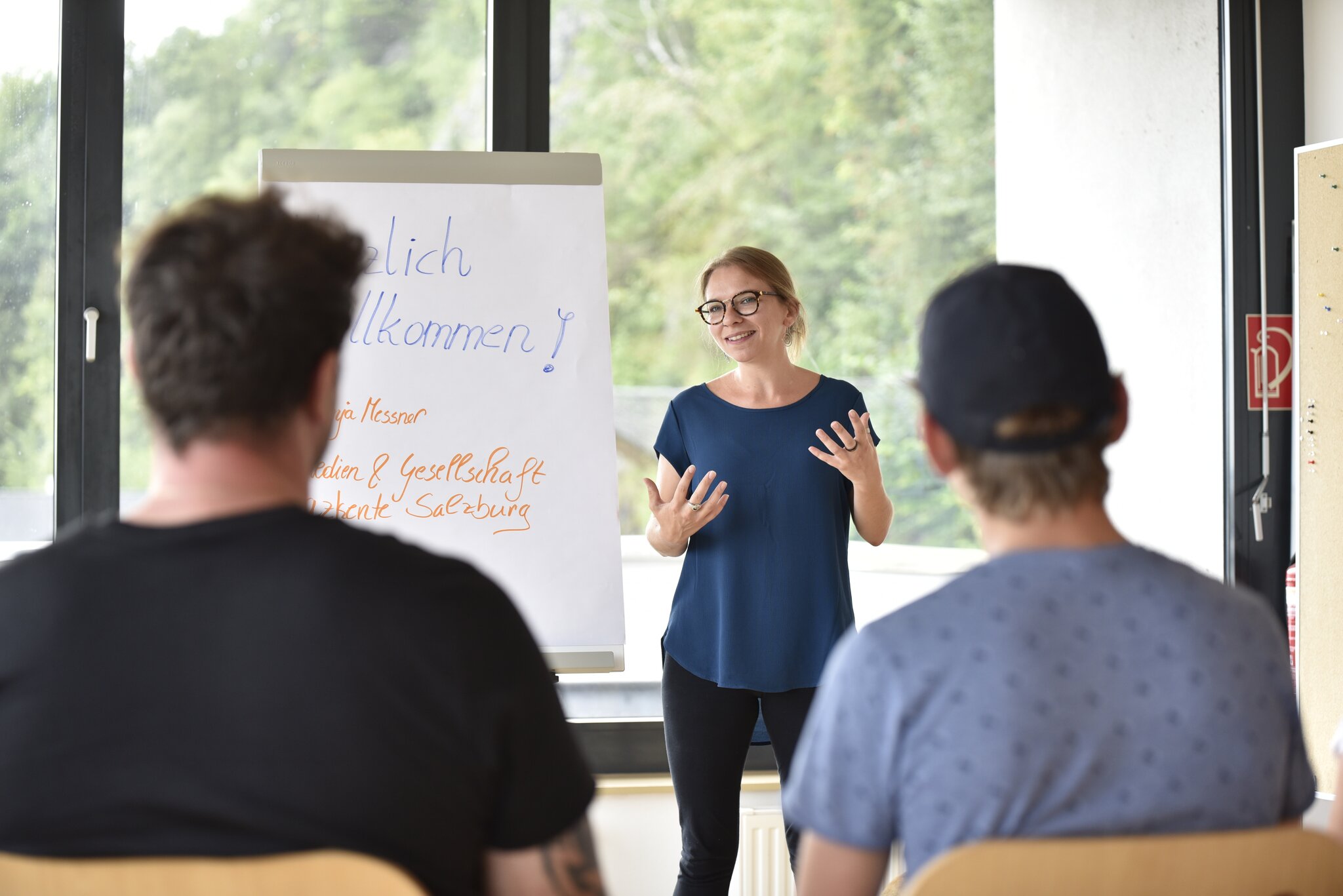 Fake News: Schwarz auf weiß: Alles nur gelogen? - Salzburg & Tiroler ...