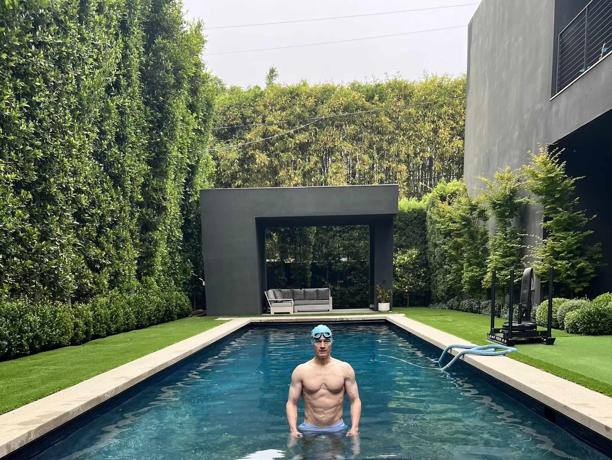 Projekt „Ewiges Leben“: „Don‘t Die“ auf Netflix: Der seltsame Fall des ...